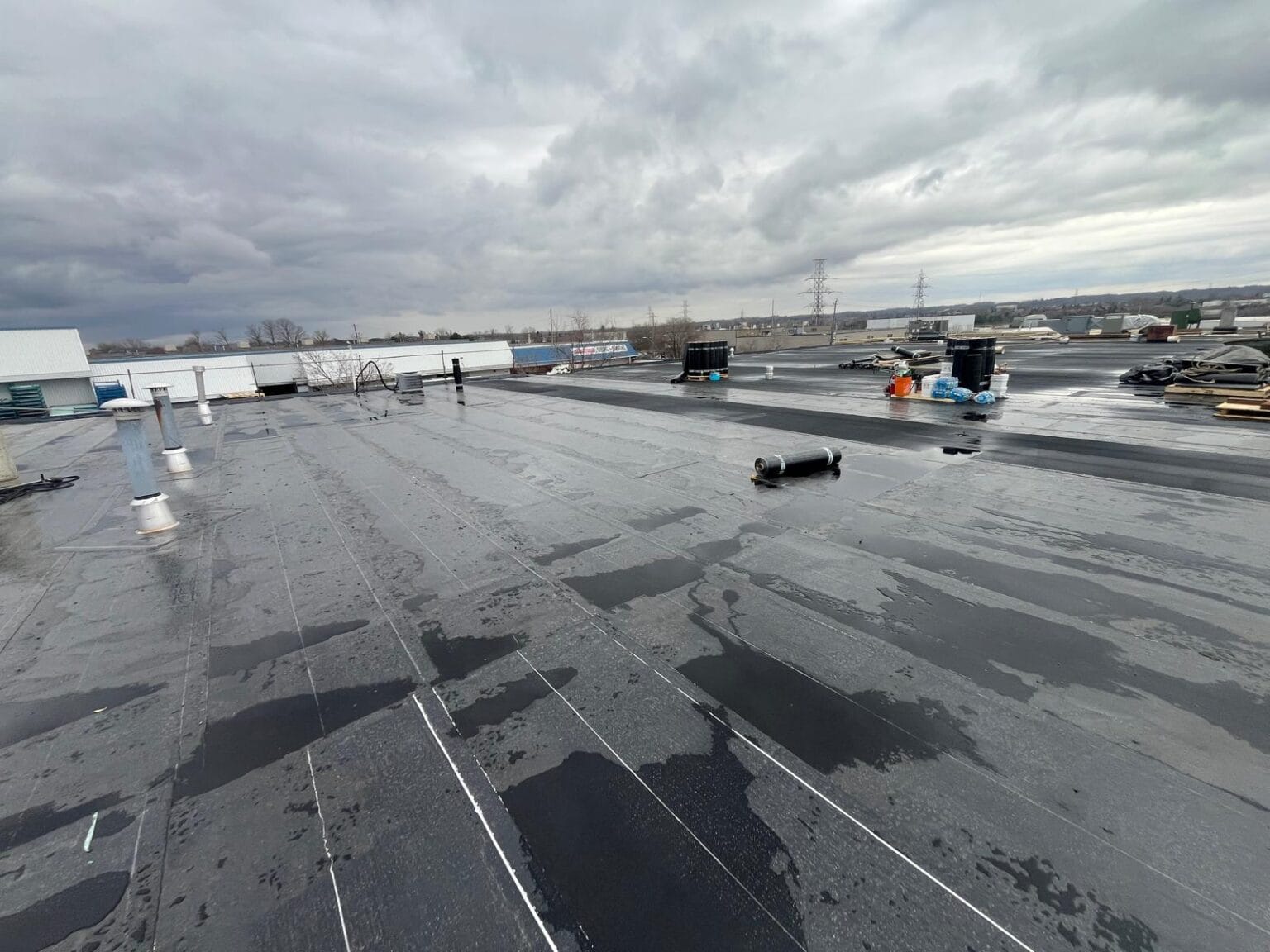 Flat Roof Commercial Replacement: Hot & Cold Systems for GTA Businesses ...